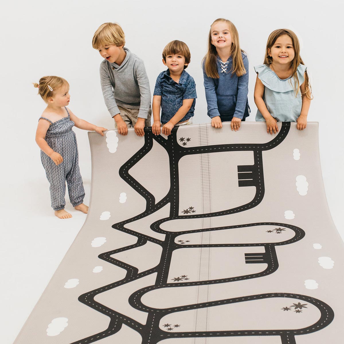 Liv Play Rug • Designer Memory Foam Play Mat • Modern & Two-Sided ...